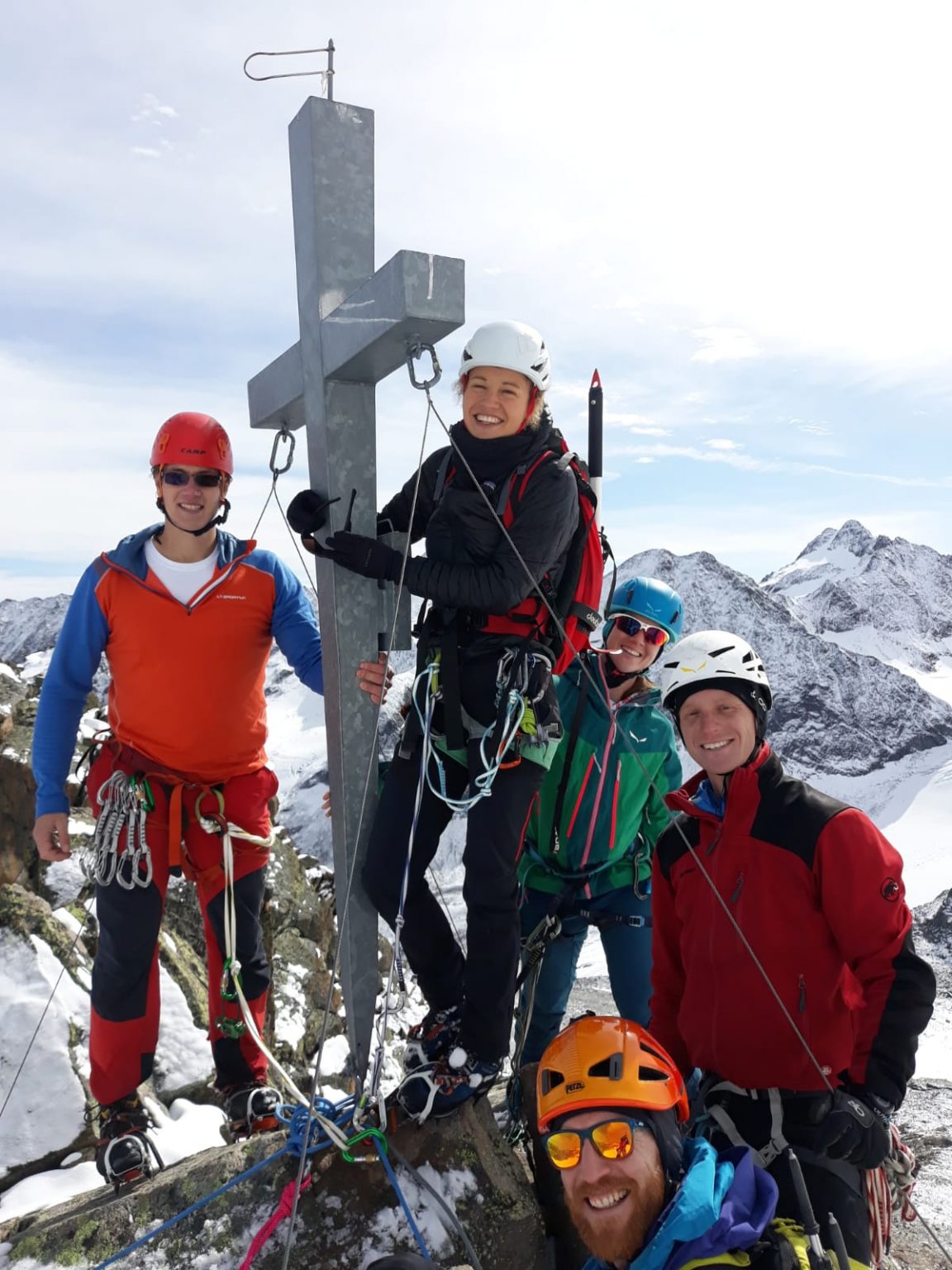 Hochtouren Grundkurs am Fuße der Wildspitze : René Steiger | Bergführer ...